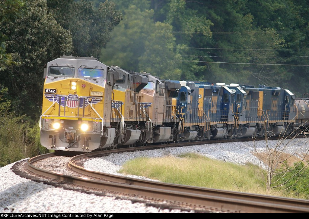 UP 6742, 9069, and 5781 lead CSX 2248, 6424, 6914, and 2344